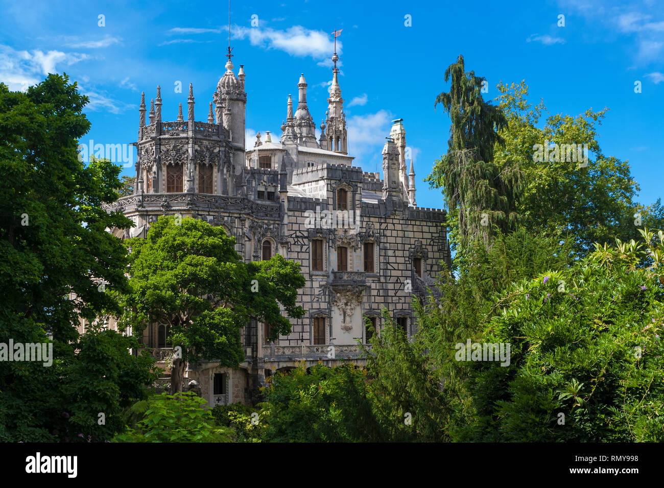 Gothic architecture in portugal hi-res stock photography and images - Alamy