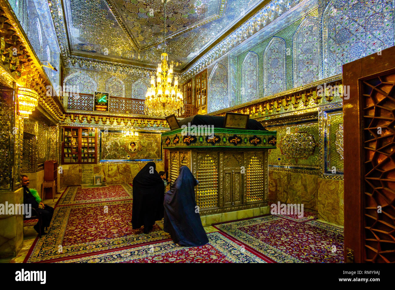 Shiraz, Iran 24th October 2017 Shah Cheragh, view on muslim woman ...