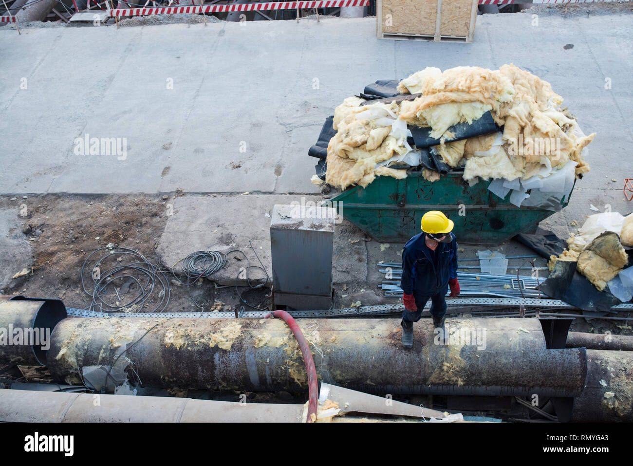 Worker architecture hi-res stock photography and images - Alamy