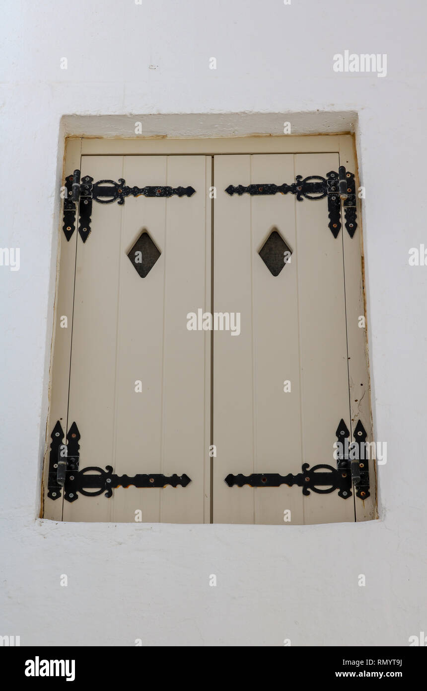 Diamond shutters hi-res stock photography and images - Alamy