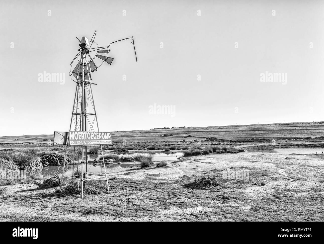 Broken windmill hi-res stock photography and images - Alamy