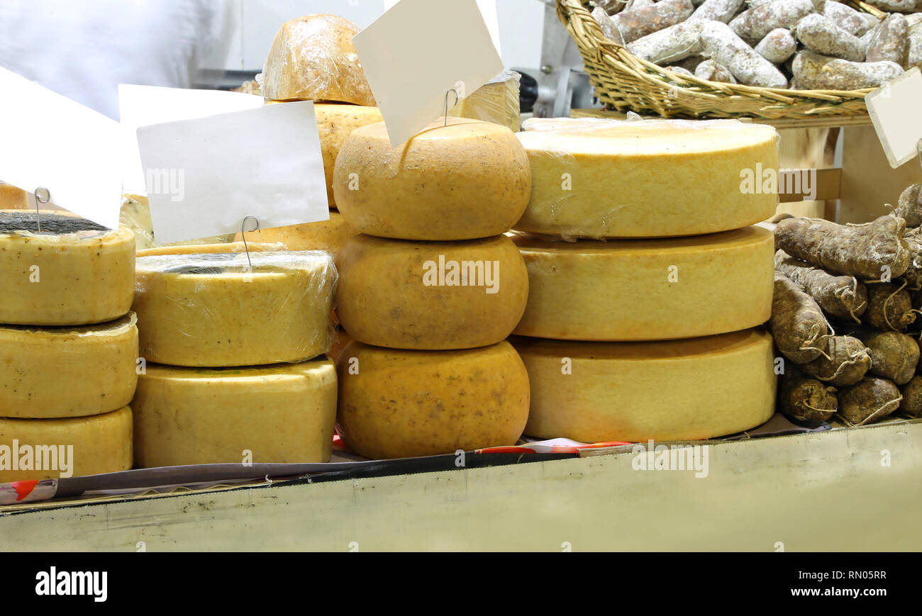 Ewes cheeses hi-res stock photography and images - Alamy