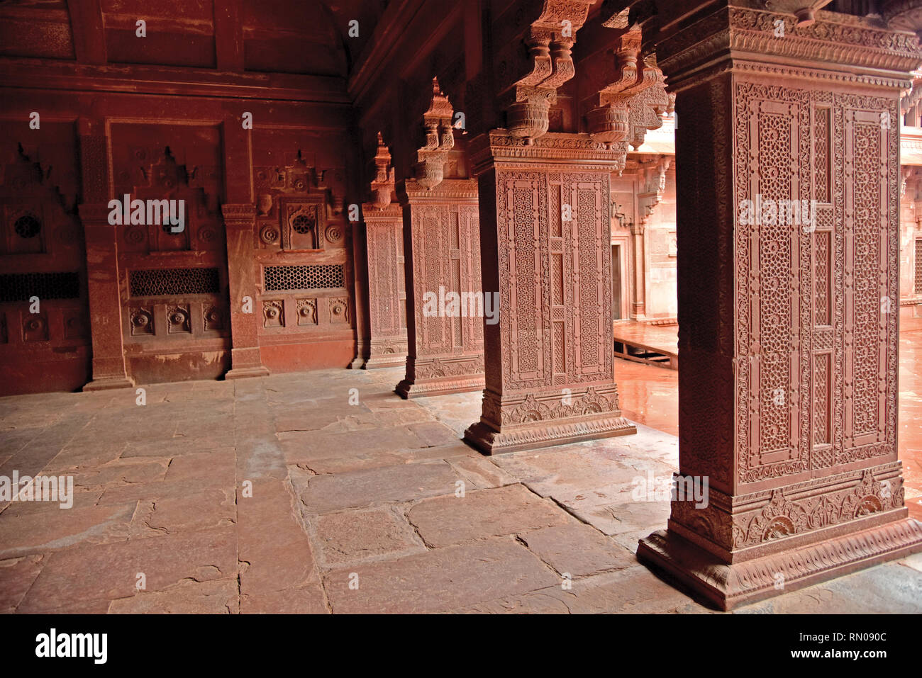 Agra fort is a historical fort in the city of hi-res stock photography ...