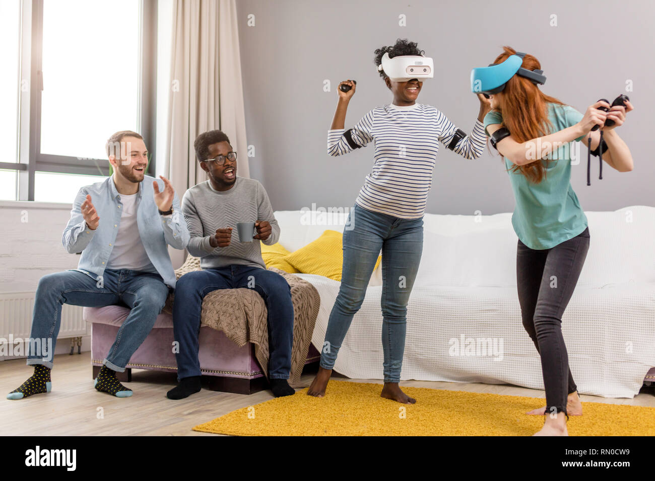 Now it is girl s turn to play 3D reality tennis game on virtual tennis ...