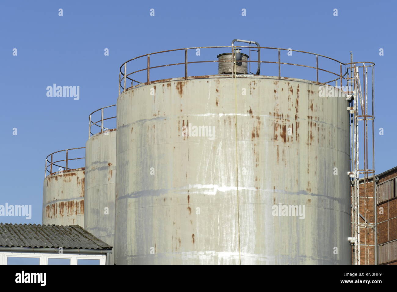Old oil tank hi-res stock photography and images - Alamy