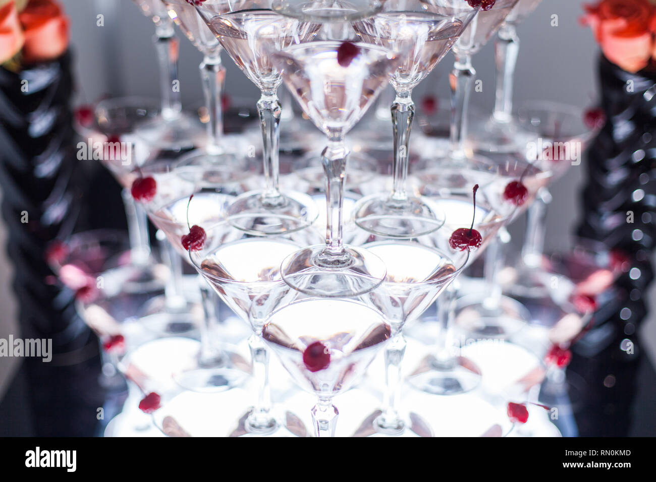 Martini glass pyramid wedding reception hi-res stock photography and ...