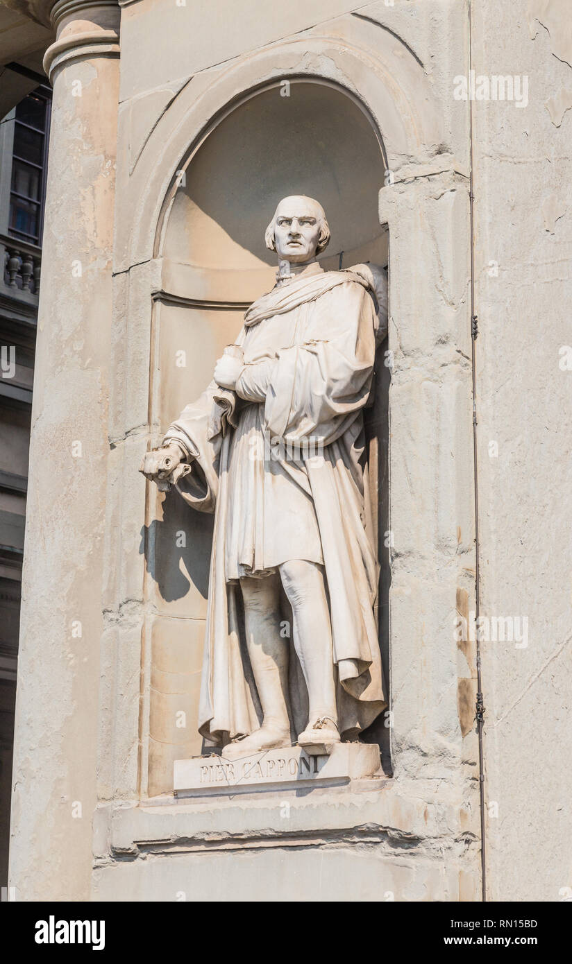 Statue of Piero Capponi, Uffizi Gallery Museum, Piazzale Degli Uffizi ...