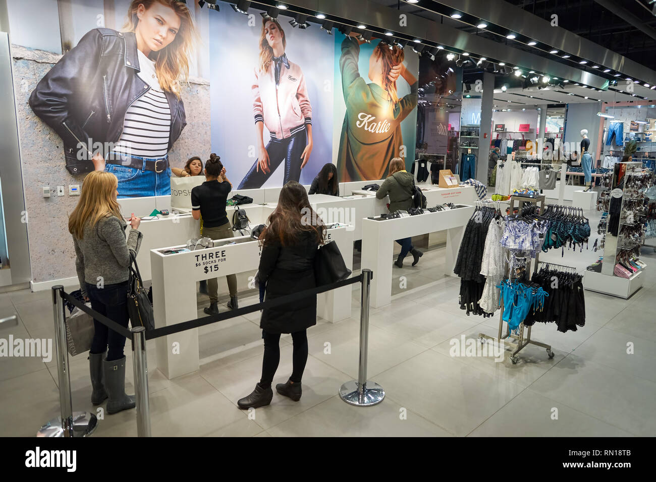 Topshop store interior hi-res stock photography and images - Alamy