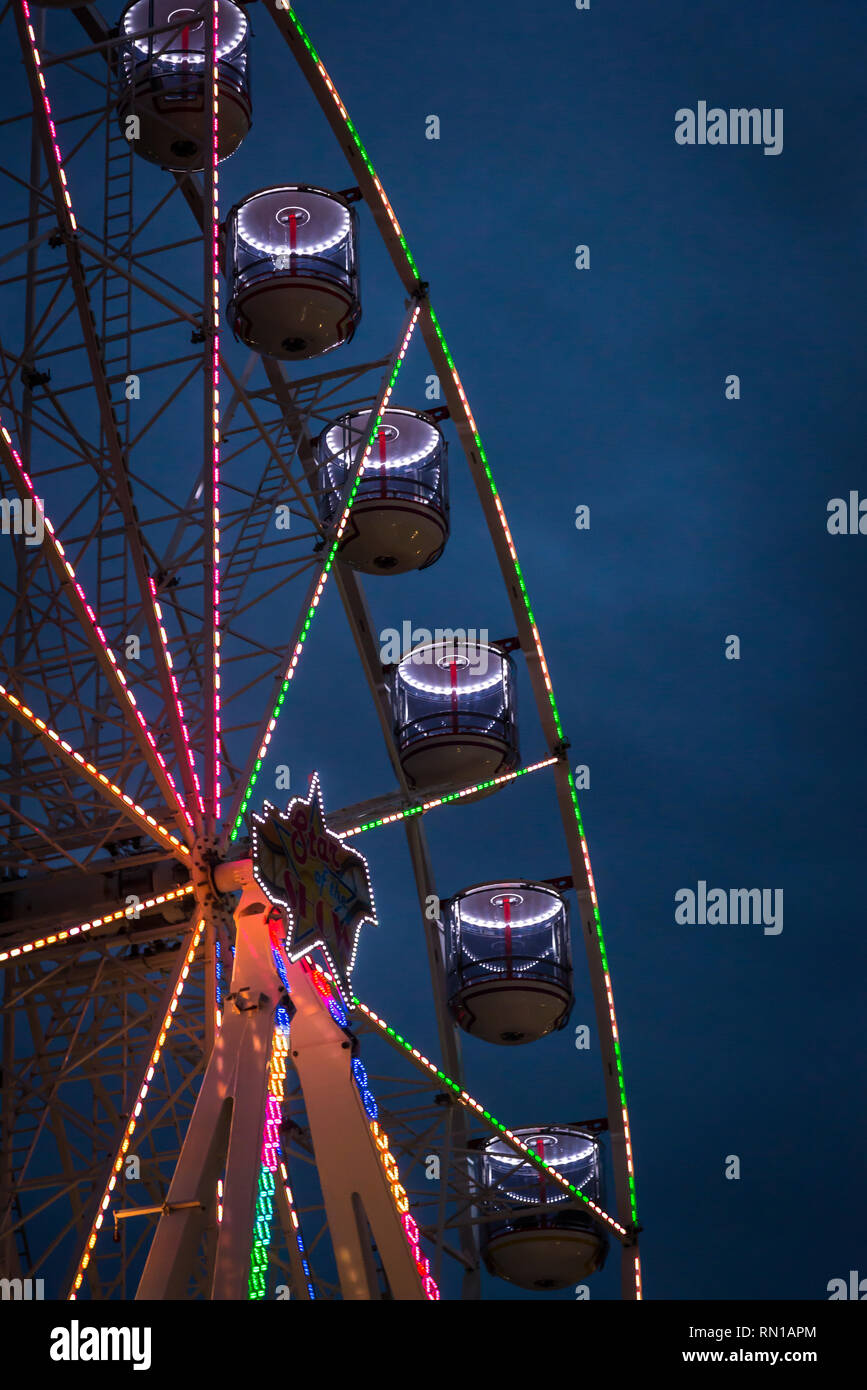 Star of the Show Ferris Wheel, Darling Harbour, Sydney, NSW, Australia ...