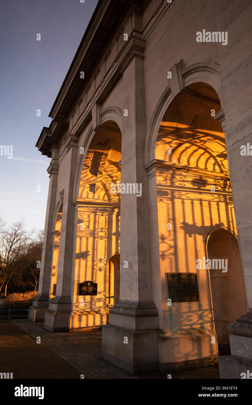Sunrise at the War Memorial on Victoria Embankment in Nottingham ...
