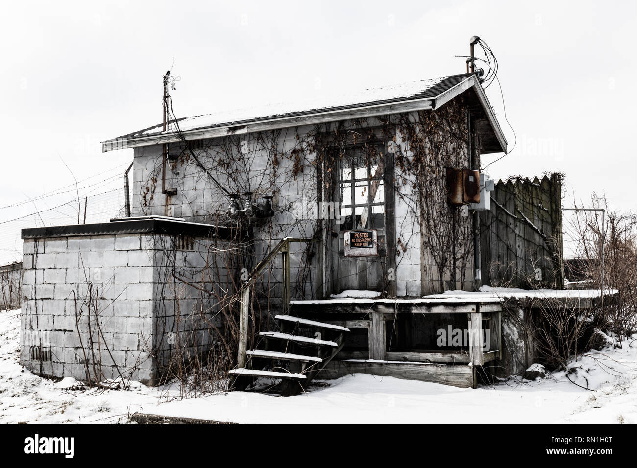 Abandoned snow covered electrical shack - Worn, Broken and Forgotten I ...