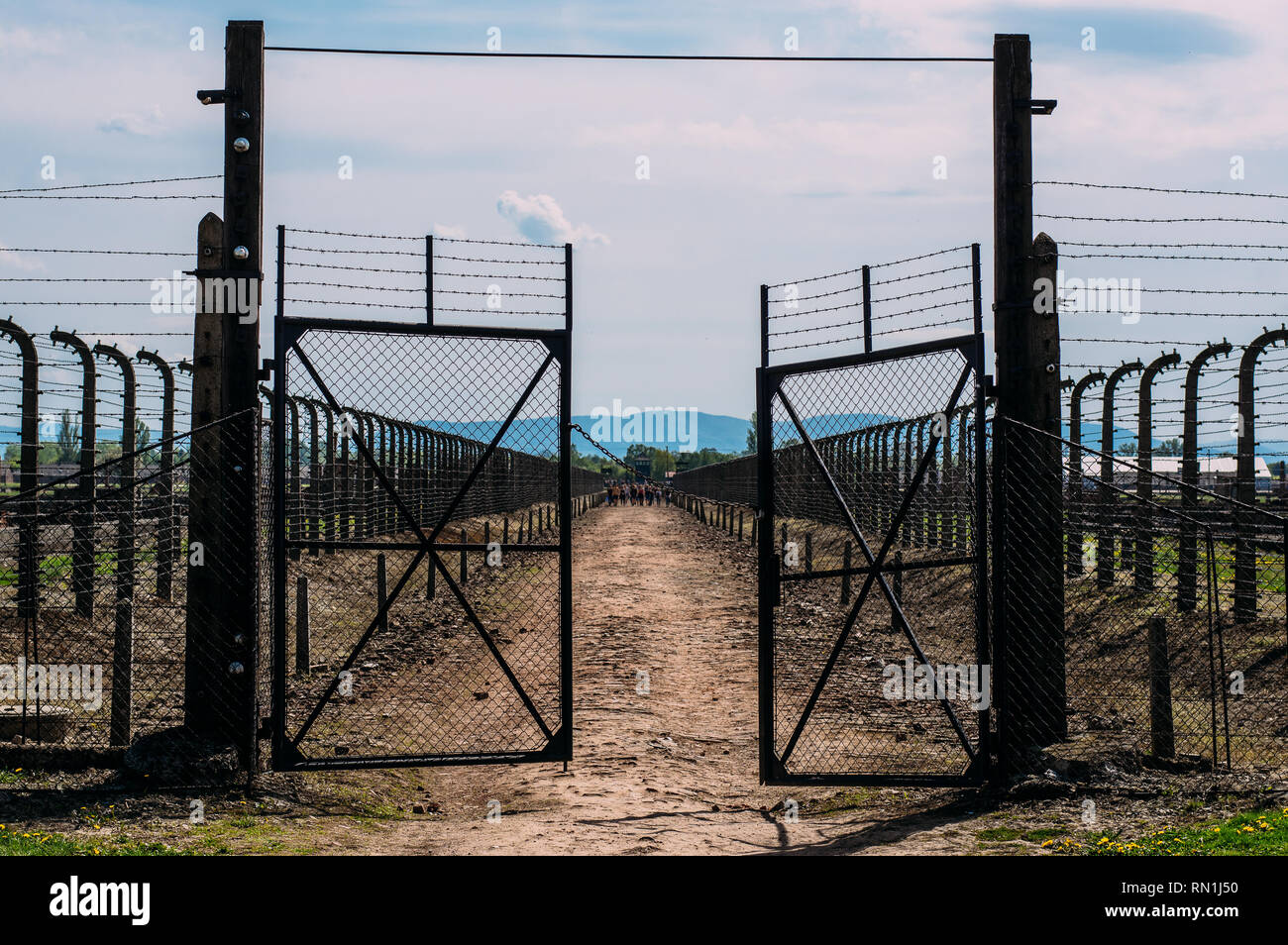 Death gate auschwitz birkenau concentration camp hi-res stock ...