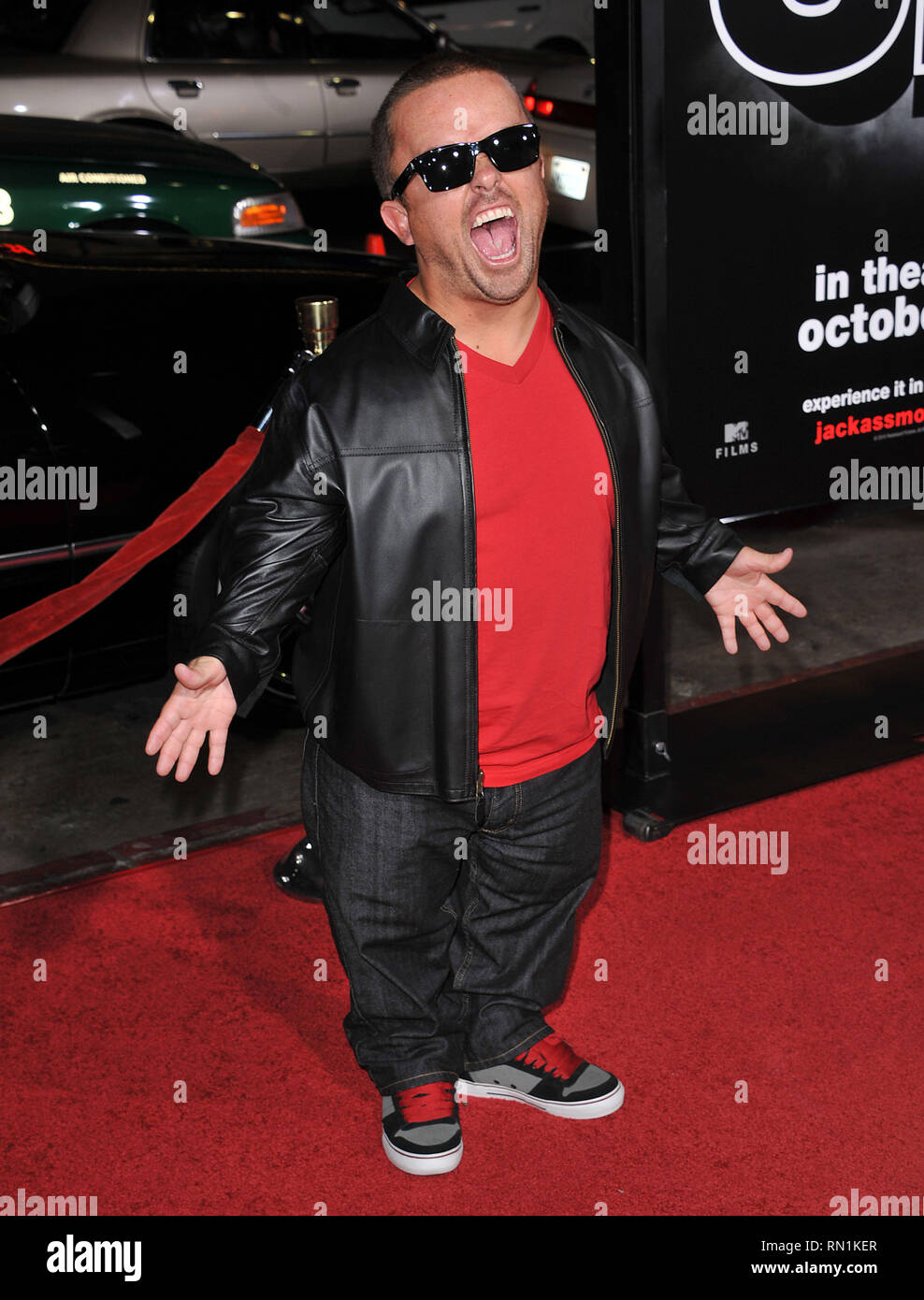 Jason WEE Man Acuna - Jackass 3D Premiere at the Chinese Theatre In Los ...