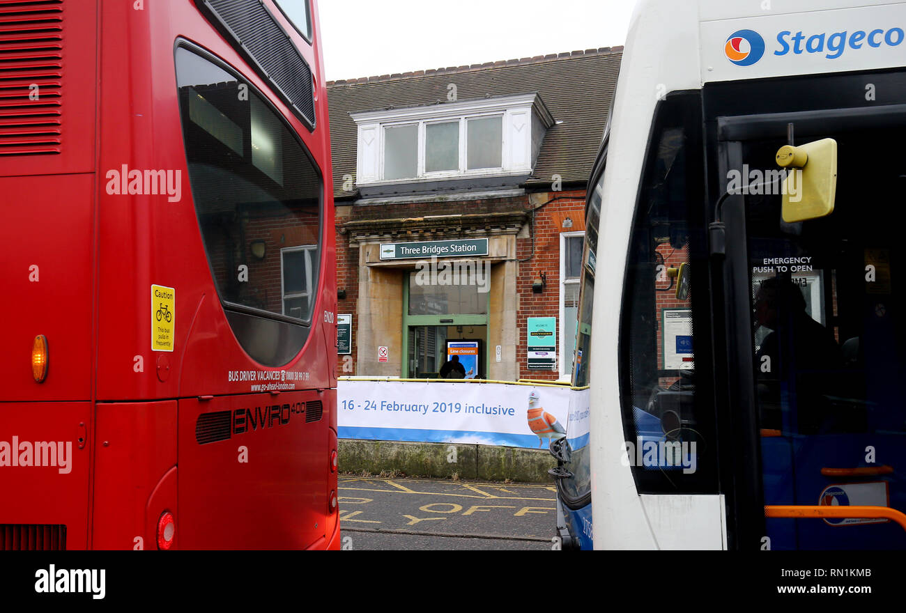 Rail replacement buses leave three bridges station in crawley hi-res stock photography and ...