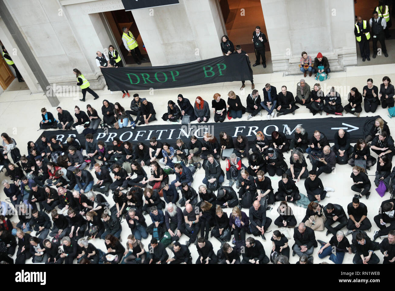 Ashurbanipal chain hi-res stock photography and images - Alamy