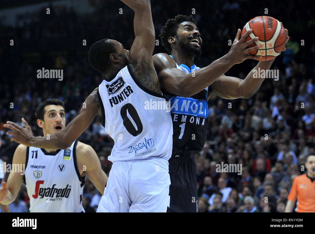 Jennifer saunders 2019 hi-res stock photography and images - Alamy