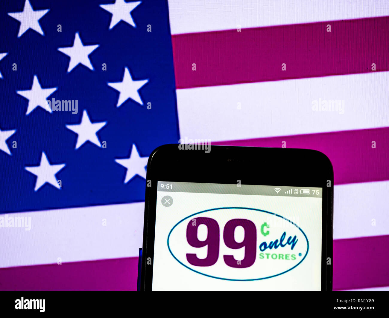99 cents stores hi-res stock photography and images - Alamy
