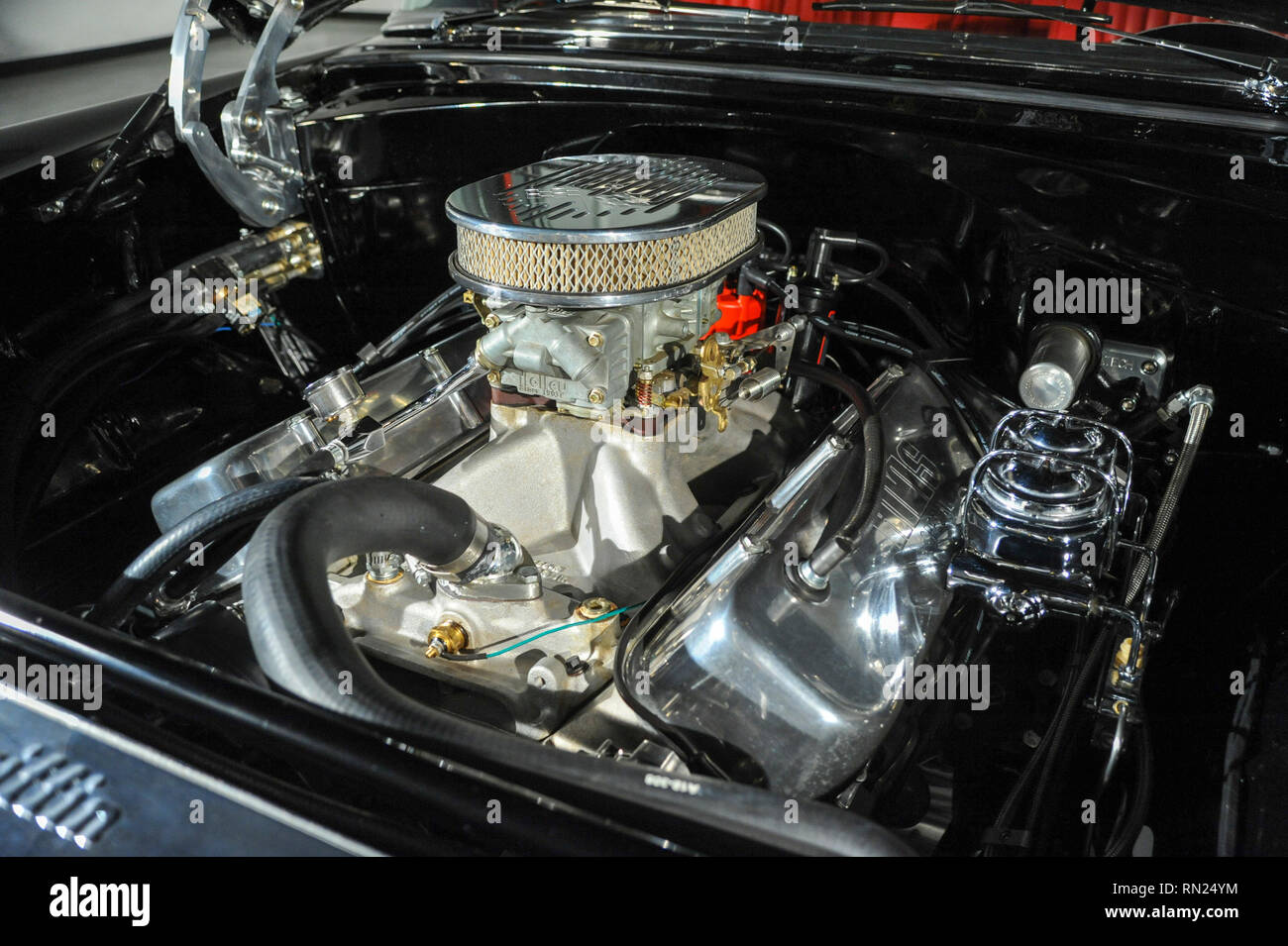 1955 chevrolet engine hi-res stock photography and images - Alamy