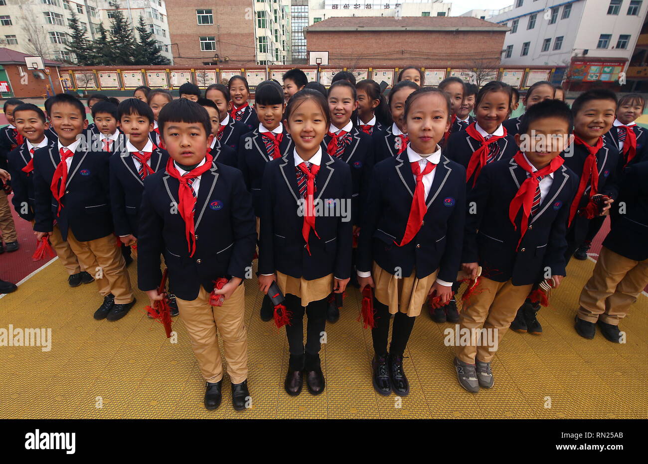 Taiyuan, Shanxi, China. 31st Dec, 2018. Chinese students prepare to ...