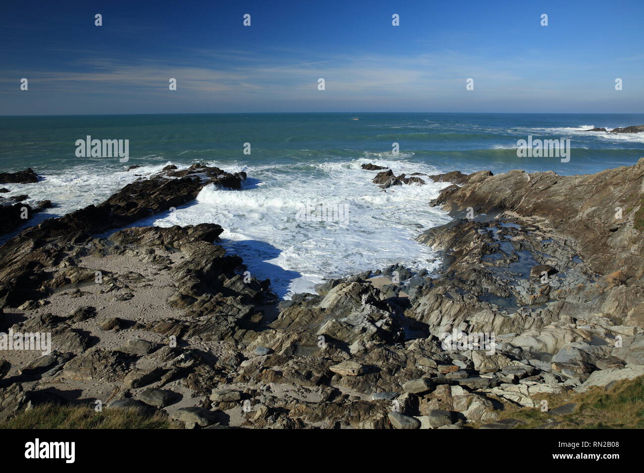 Sunny winter sea off Fistral beach, Newquay, North Cornwall, England ...