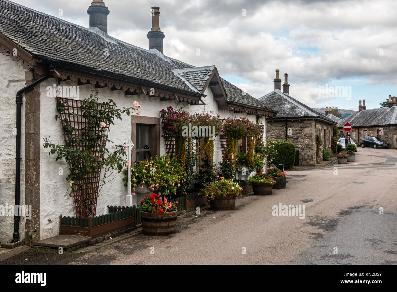 Luss village scotland hi-res stock photography and images - Alamy