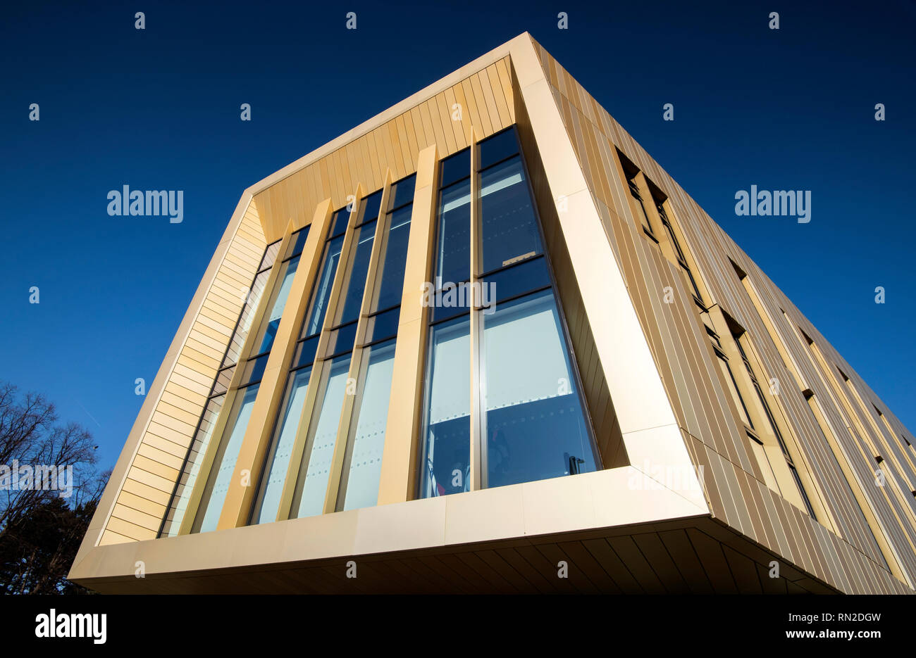 Advanced manufacturing hi-res stock photography and images - Alamy