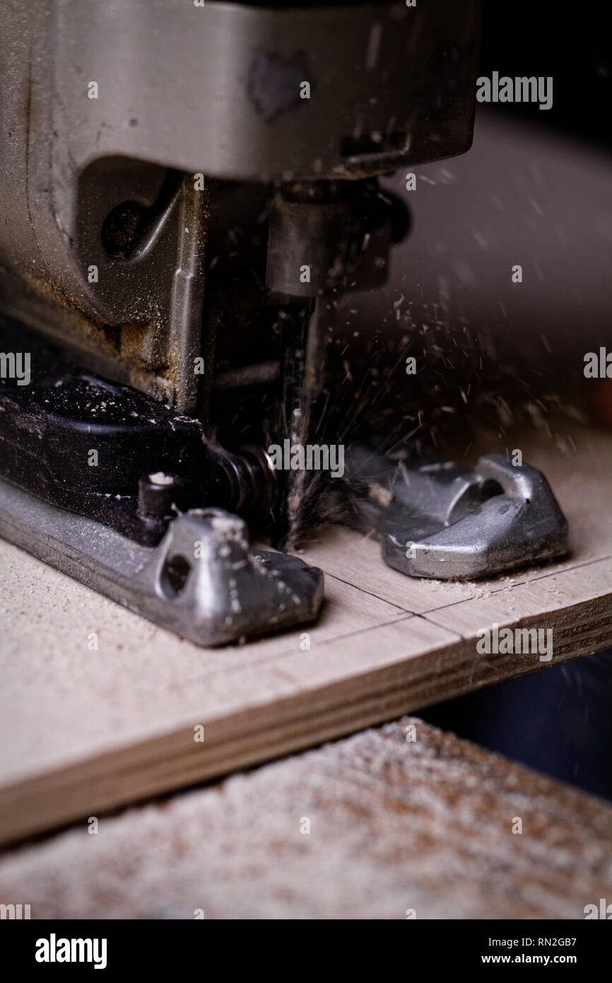 Fret saw hi-res stock photography and images - Alamy