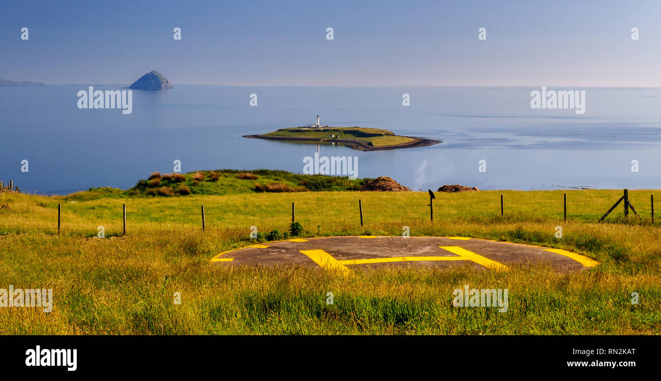 Helipad building hi-res stock photography and images - Alamy