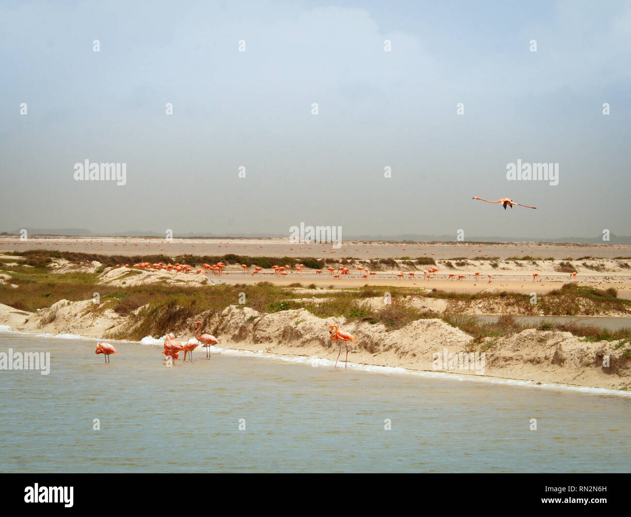 Las coloradas lakes hi-res stock photography and images - Alamy