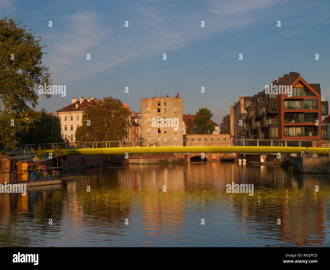 Piaskowa footbridge hi-res stock photography and images - Alamy