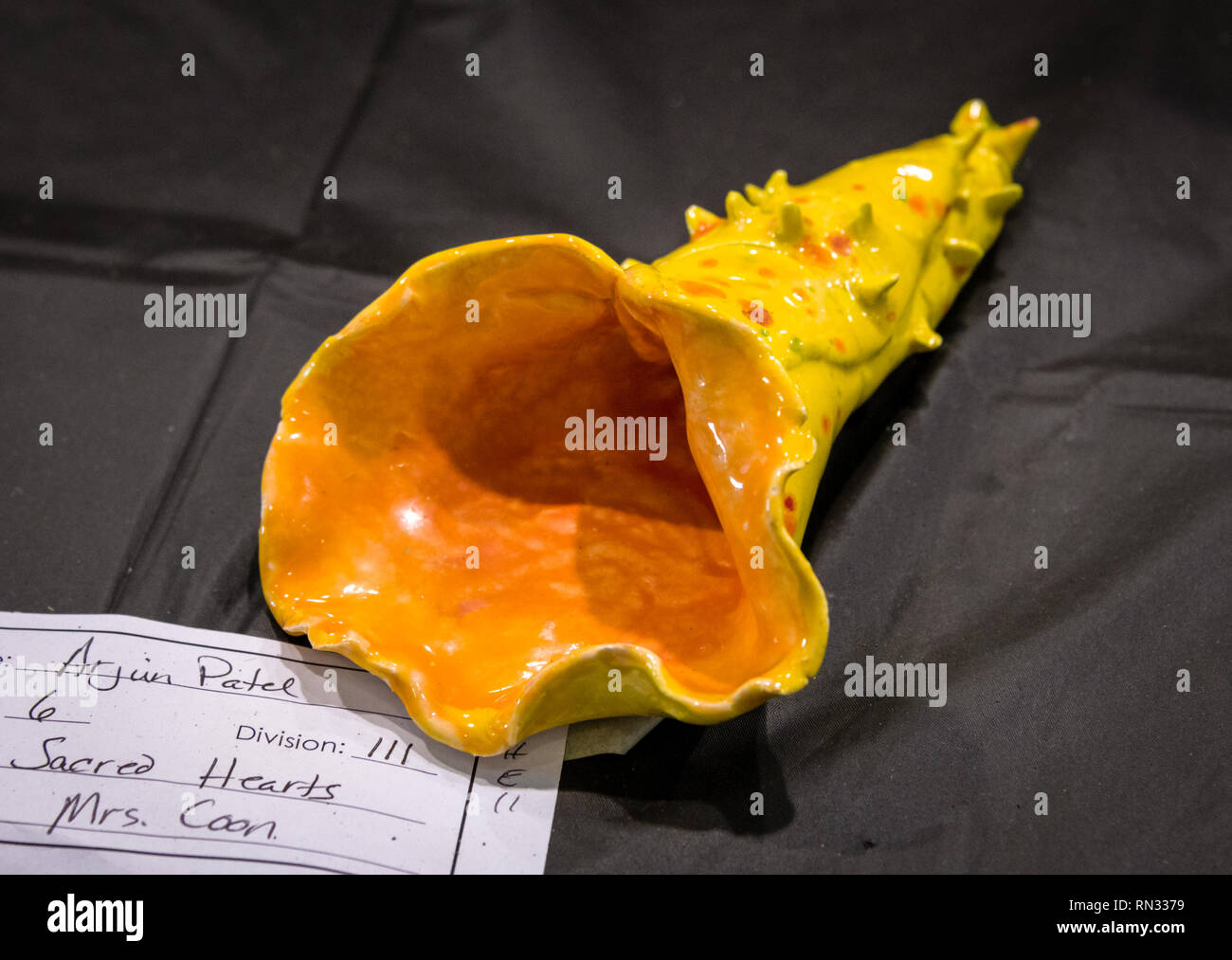 Conch sculpture hi-res stock photography and images - Alamy
