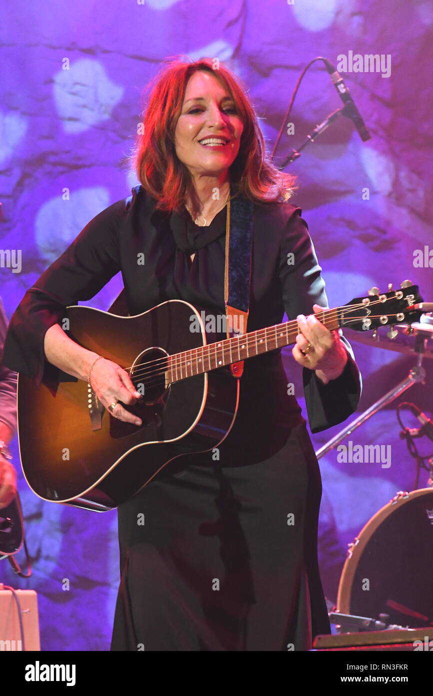 Katey sagal hi-res stock photography and images - Alamy