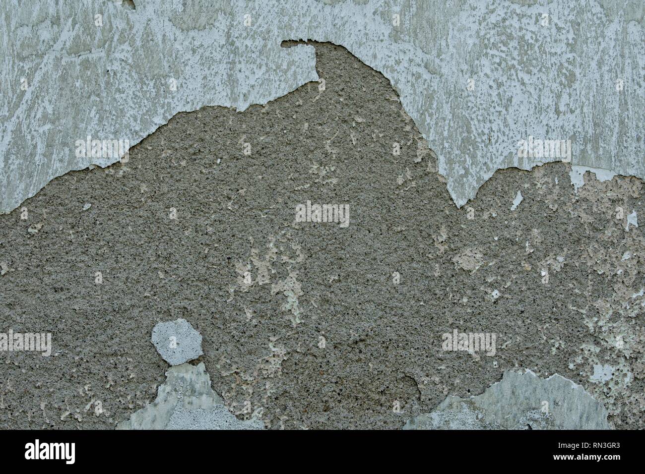 Wall with crashed white plaster texture background Stock Photo - Alamy