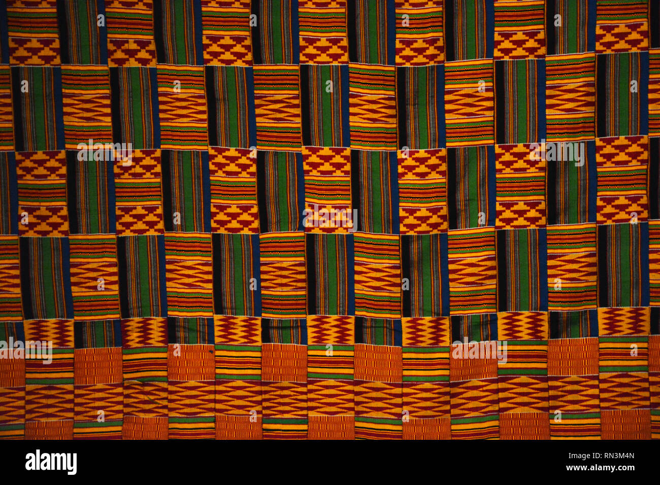 Textile artwork hi-res stock photography and images - Alamy