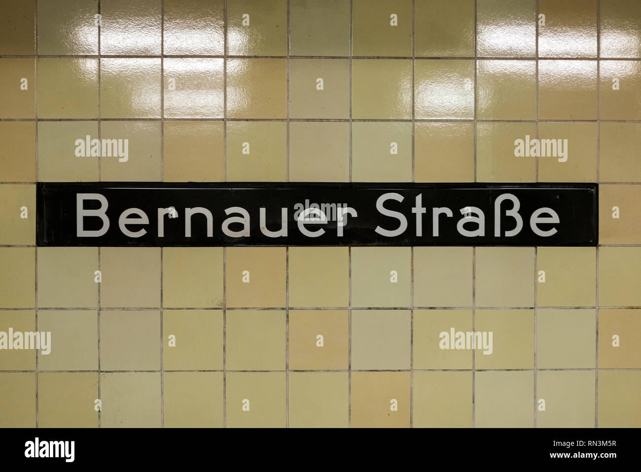 U bahn station sign germany hi-res stock photography and images - Alamy