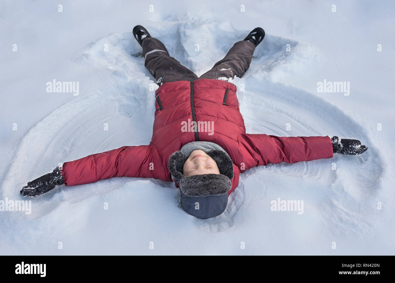 Boy winter coat hat trousers hi-res stock photography and images - Alamy