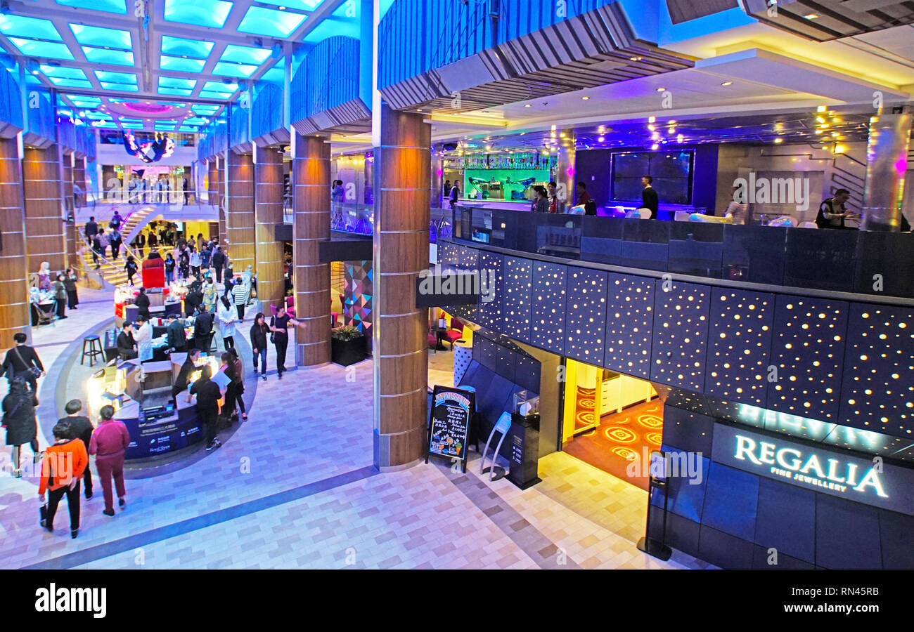 Royal Caribbean Quantum of the Seas cruise ship Stock Photo - Alamy