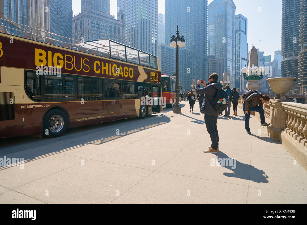 Chicago double decker bus hi-res stock photography and images - Alamy
