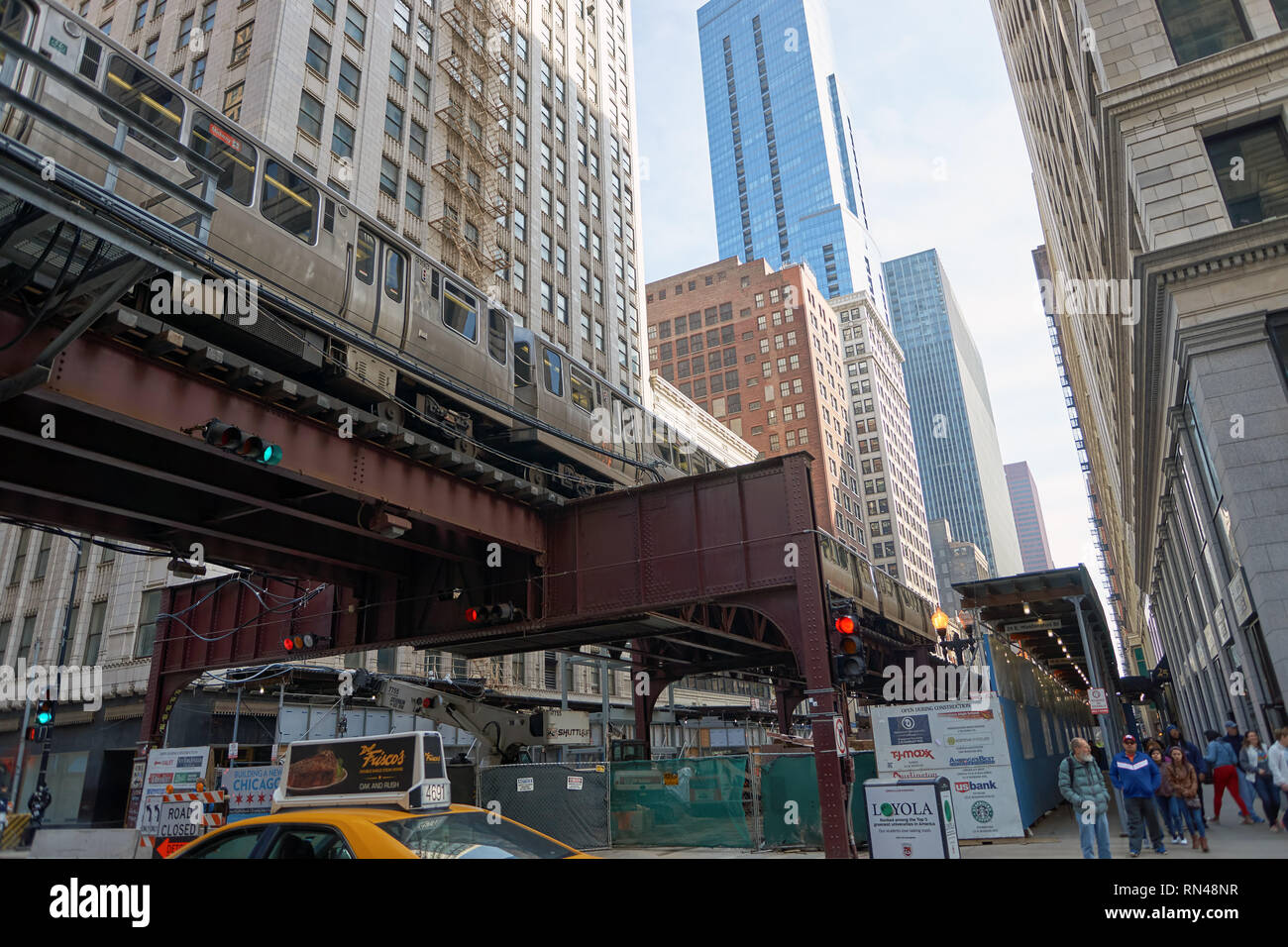 CHICAGO, IL - CIRCA MARCH, 2016: Chicago downtown in the daytime ...