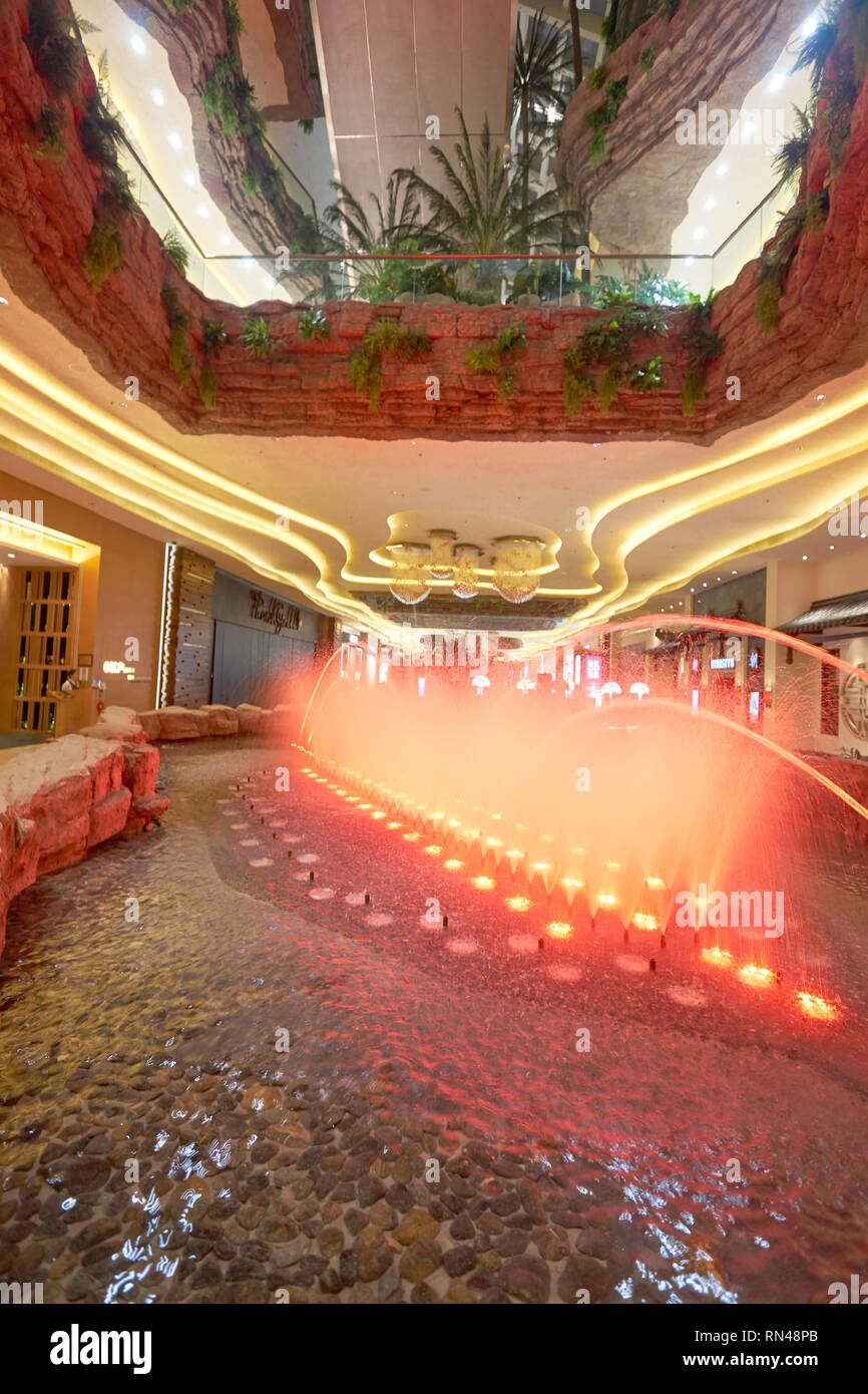 Centra shop hi-res stock photography and images - Alamy