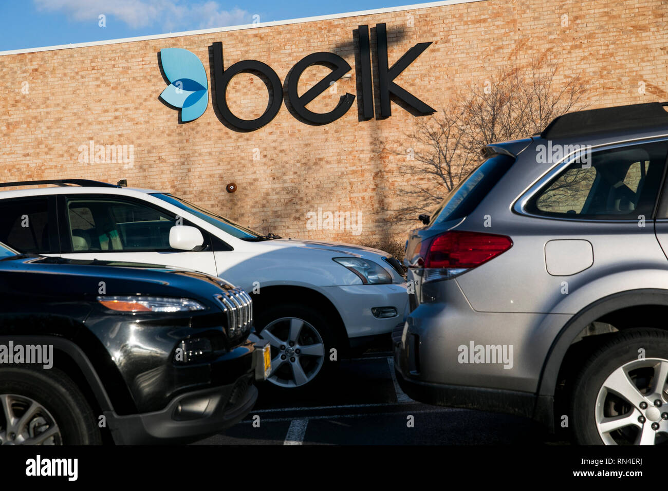 Belk logo hi-res stock photography and images - Alamy