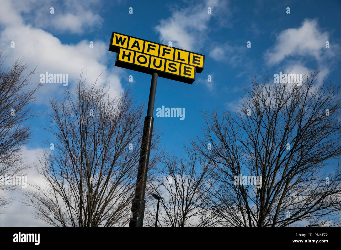 Waffle house logo hi-res stock photography and images - Alamy