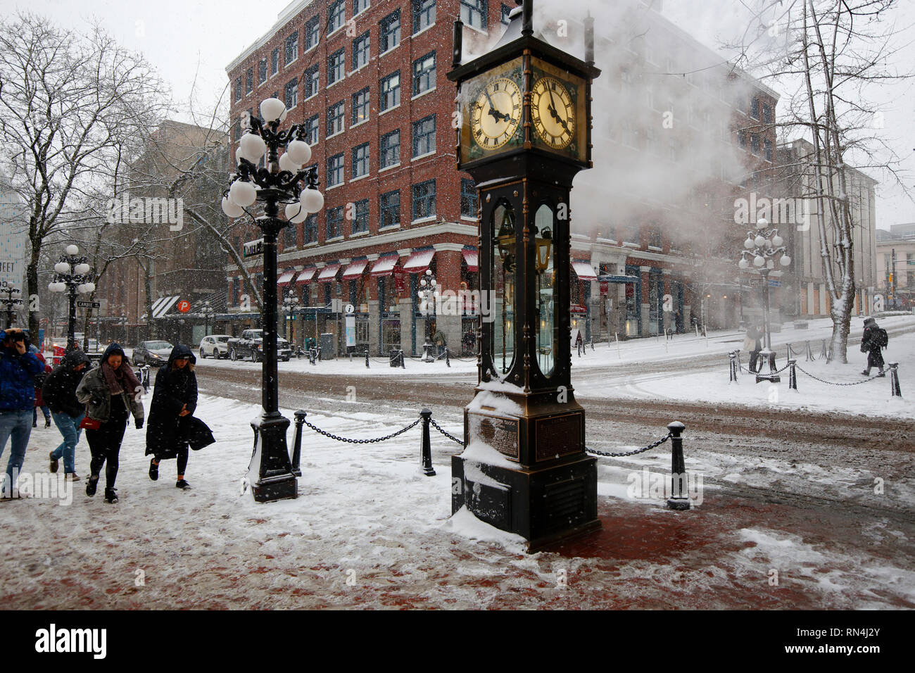 Steam clock hi-res stock photography and images - Alamy