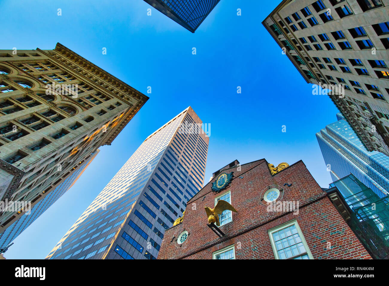 Typical american house brick hi-res stock photography and images - Alamy