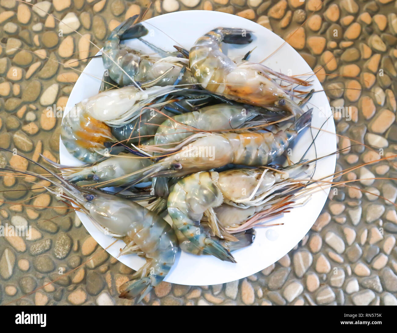 raw shrimp dish for cook Stock Photo - Alamy