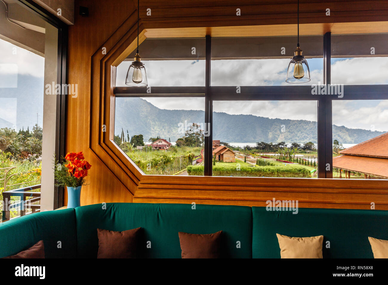 Modern cafe design hi-res stock photography and images - Alamy