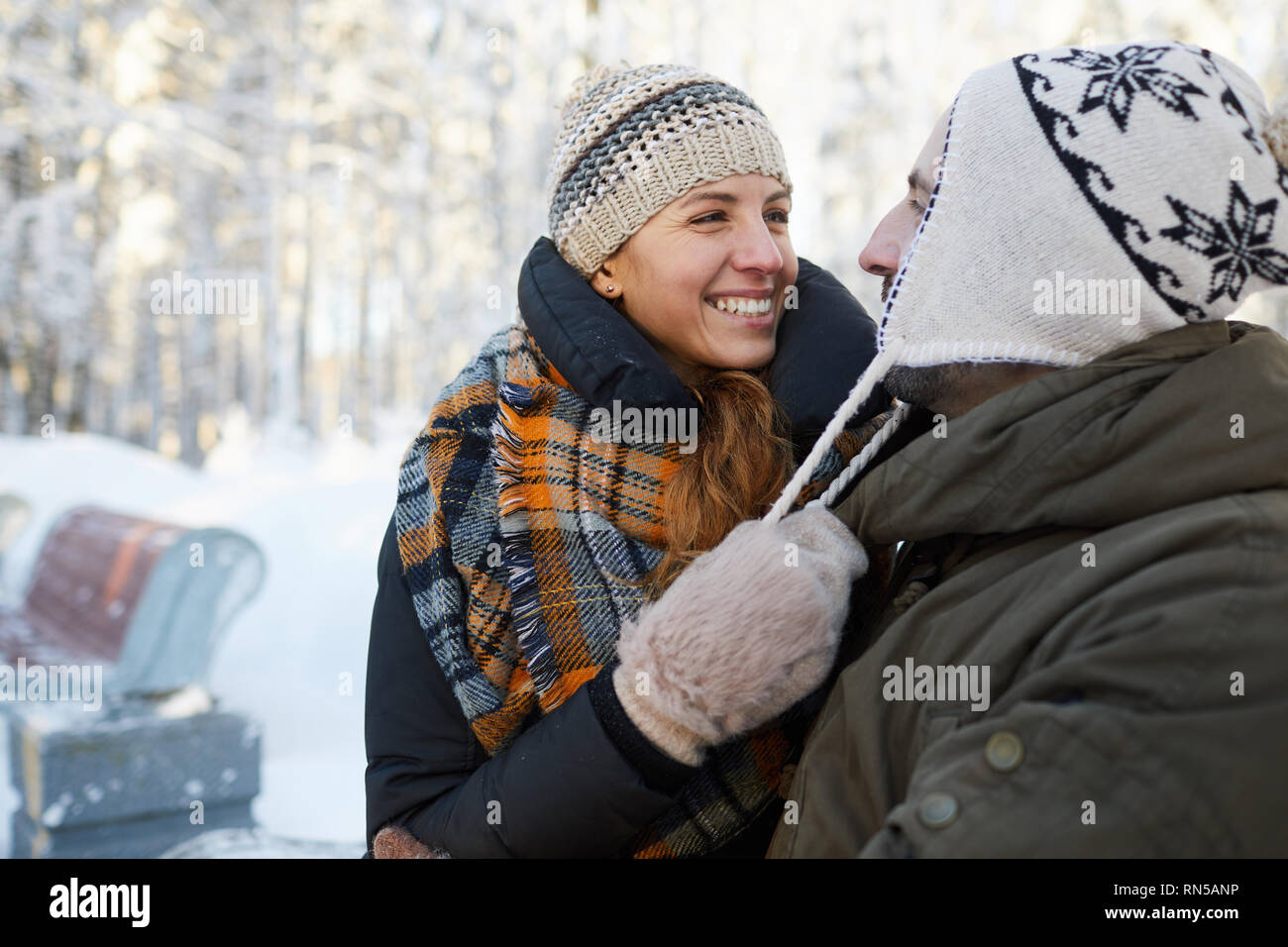 Laughing winter fun hi-res stock photography and images - Alamy
