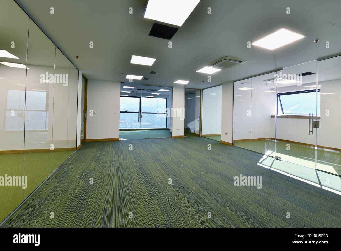 empty office interior of new corporate business modern startup Stock ...
