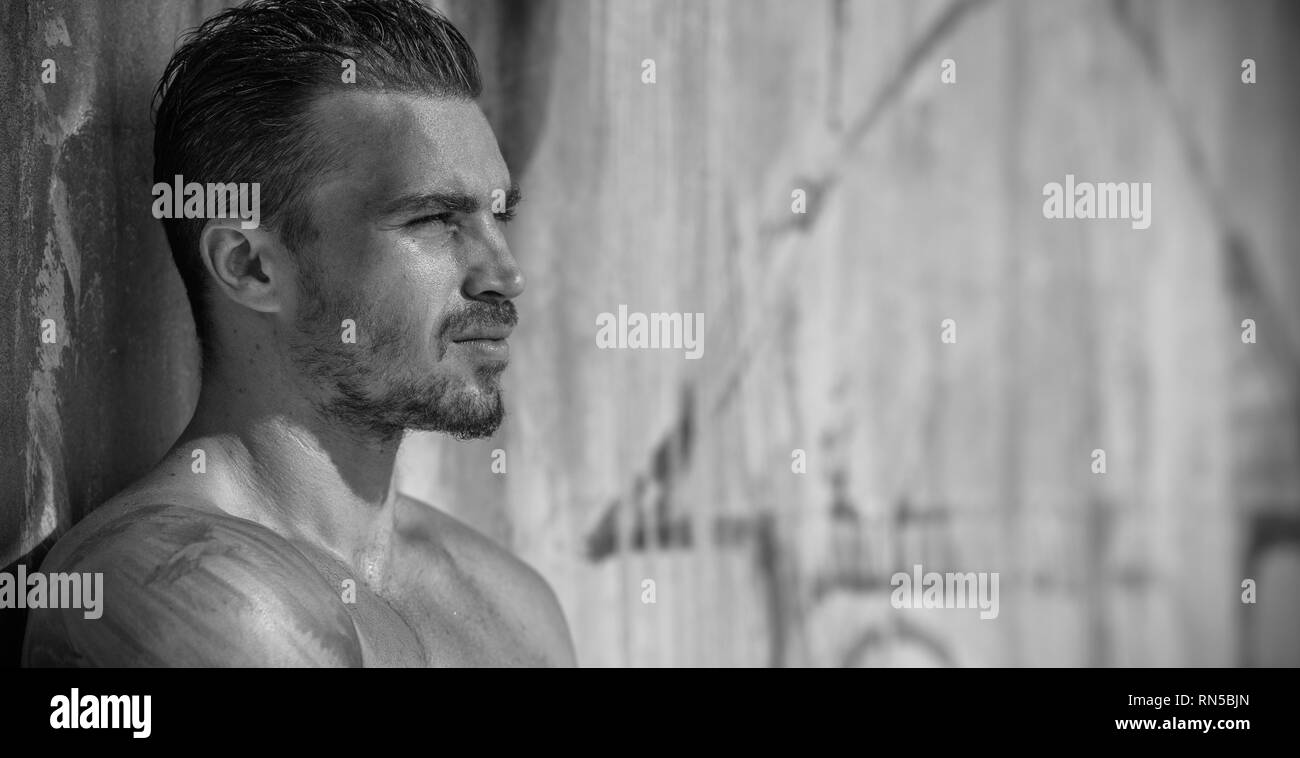 Handsome hunk hi-res stock photography and images - Alamy