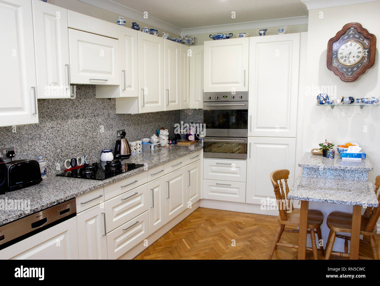 Modern Kitchen, UK Stock Photo - Alamy